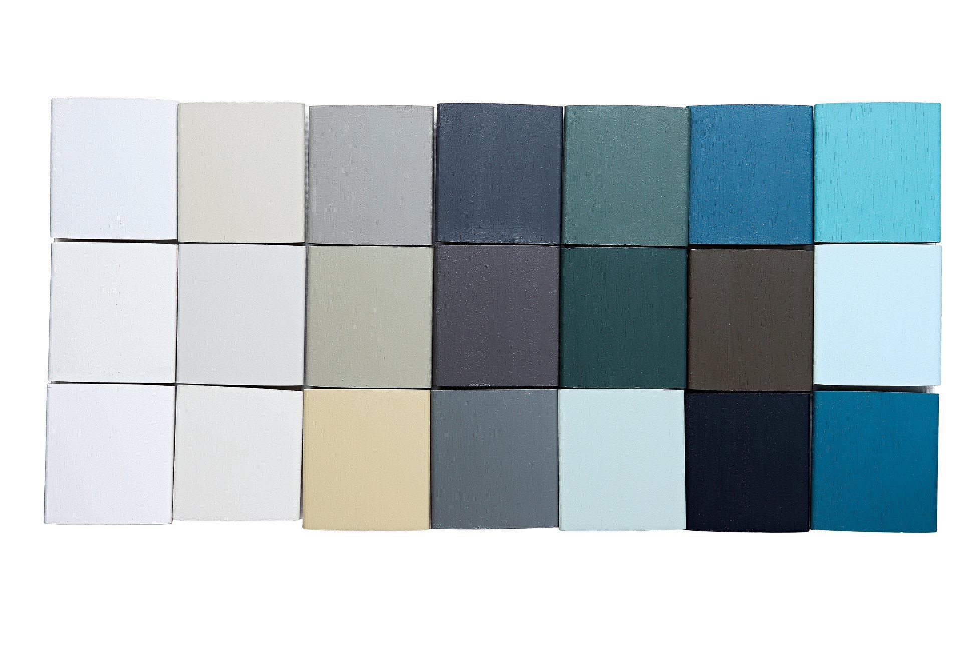 How to Use Bold Colours in Your Home